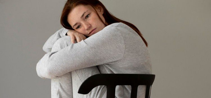 Sono triste: cosa significa e come uscire dalla tristezza